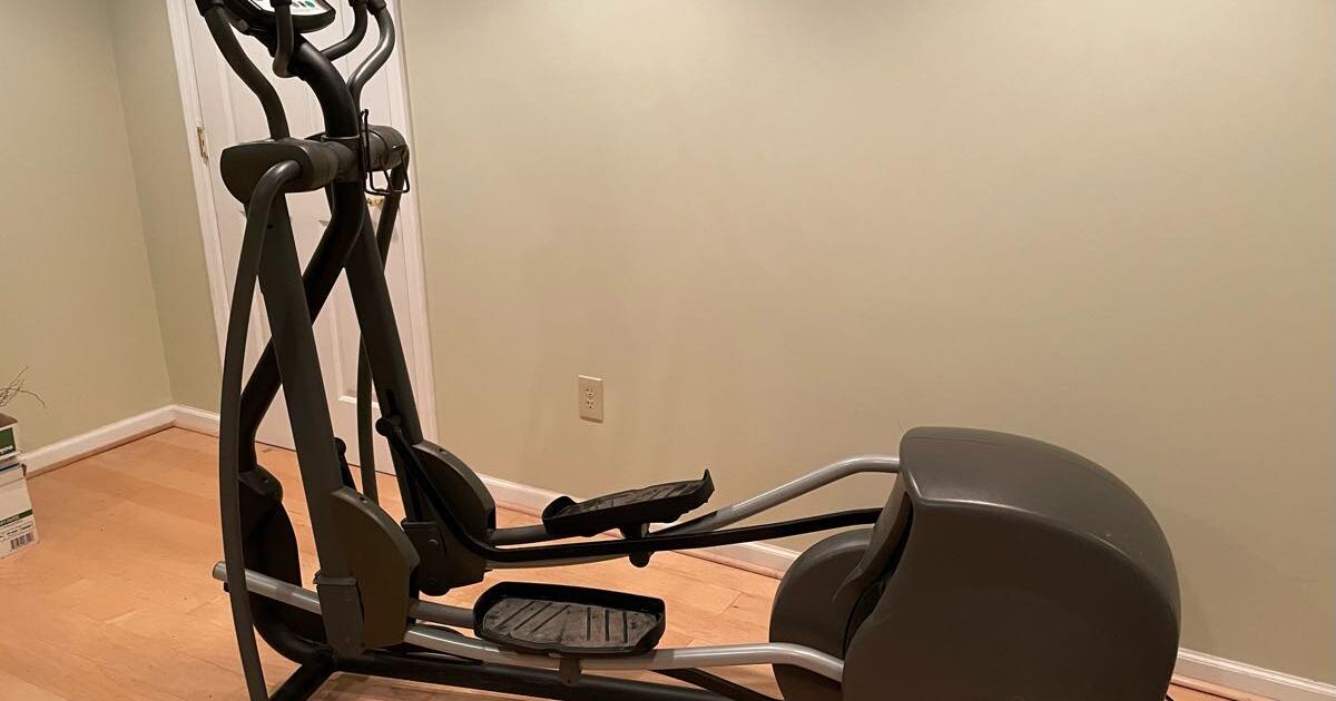 SportsArt 807 elliptical for Free in West Chester, PA | For Sale & Free ...