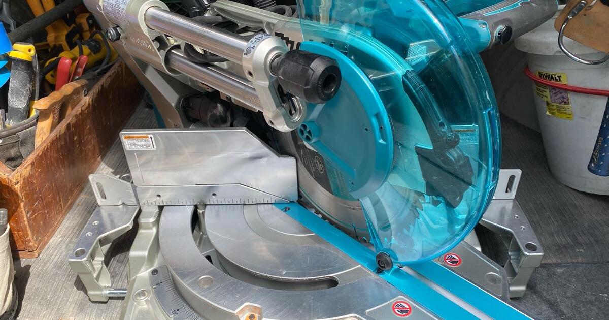 Makita 12 inch corded sliding compound miter saw for $650 in Brick, NJ ...