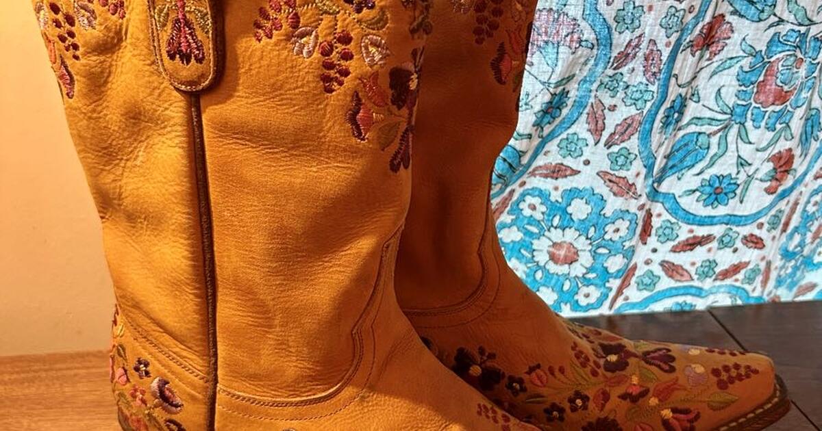 Liberty Boot Company Handmade Floral Boots for $150 in Memphis, TN ...