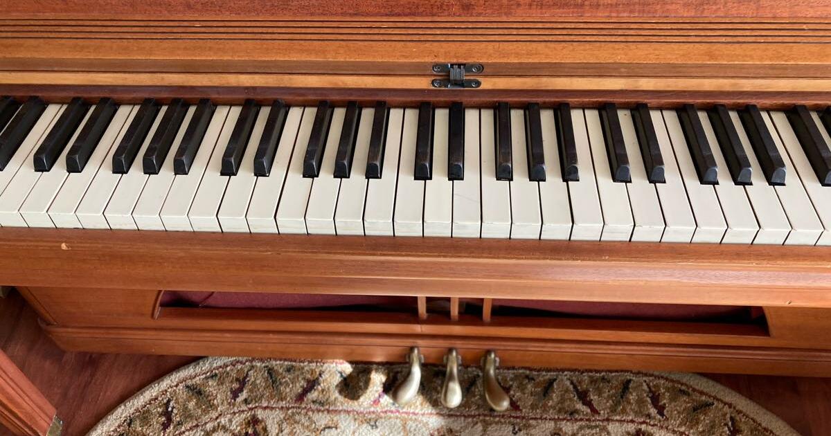 Jesse French Piano for Free in Depew, NY | For Sale & Free — Nextdoor