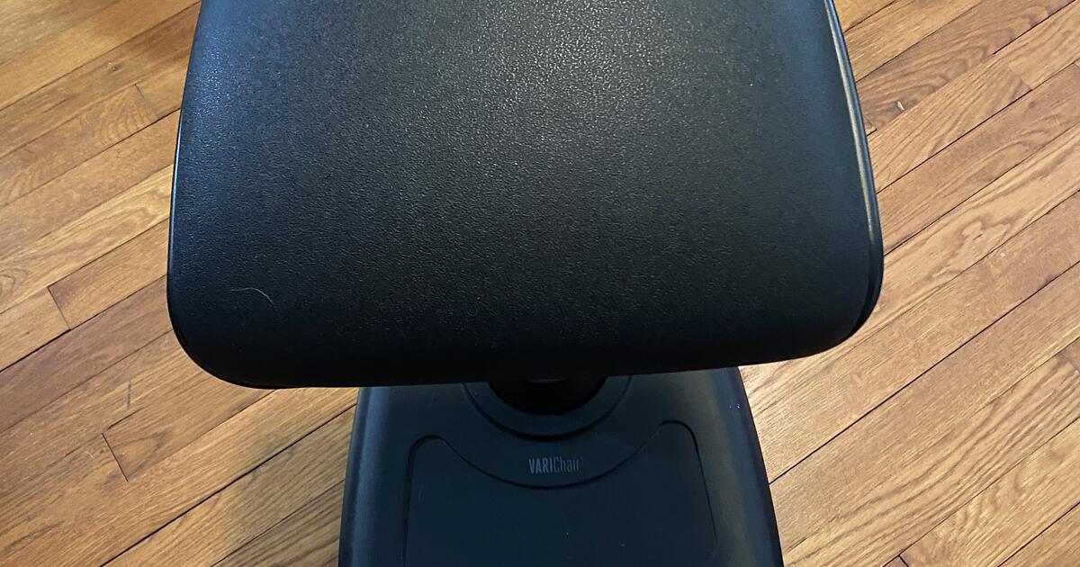 Vari Desk Chair for Free in Tarrytown, NY | For Sale & Free — Nextdoor