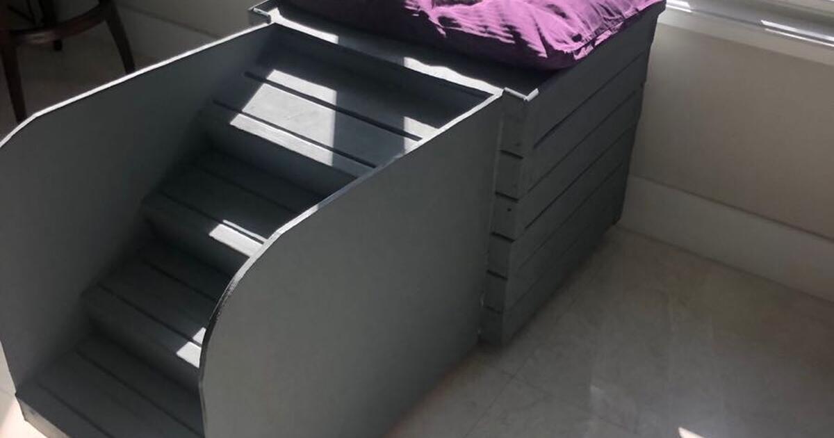 Dog Lookout Platform for $35 in Miami, FL | For Sale & Free — Nextdoor