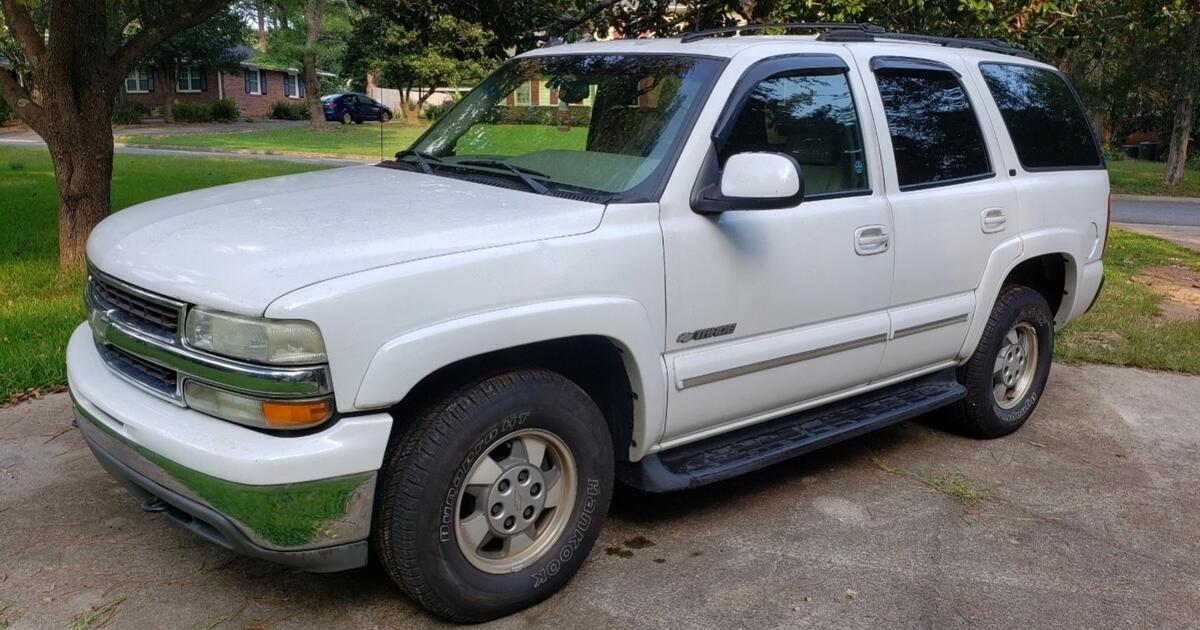 2003 Chevy Tahoe LT.. 5.3 V8, 4WD, Tow Package, Factory 3 Row Seats ...