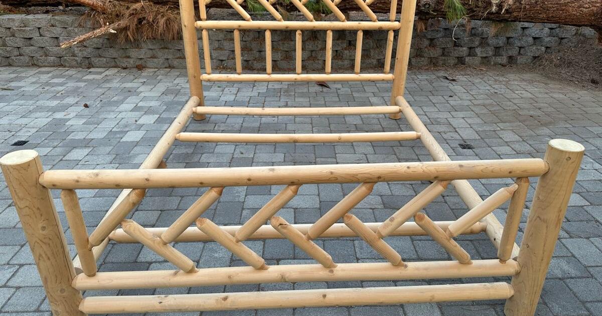 Gorgeous Handcrafted Rustic Pine Log Queen Size Bed Frame for $695 in ...