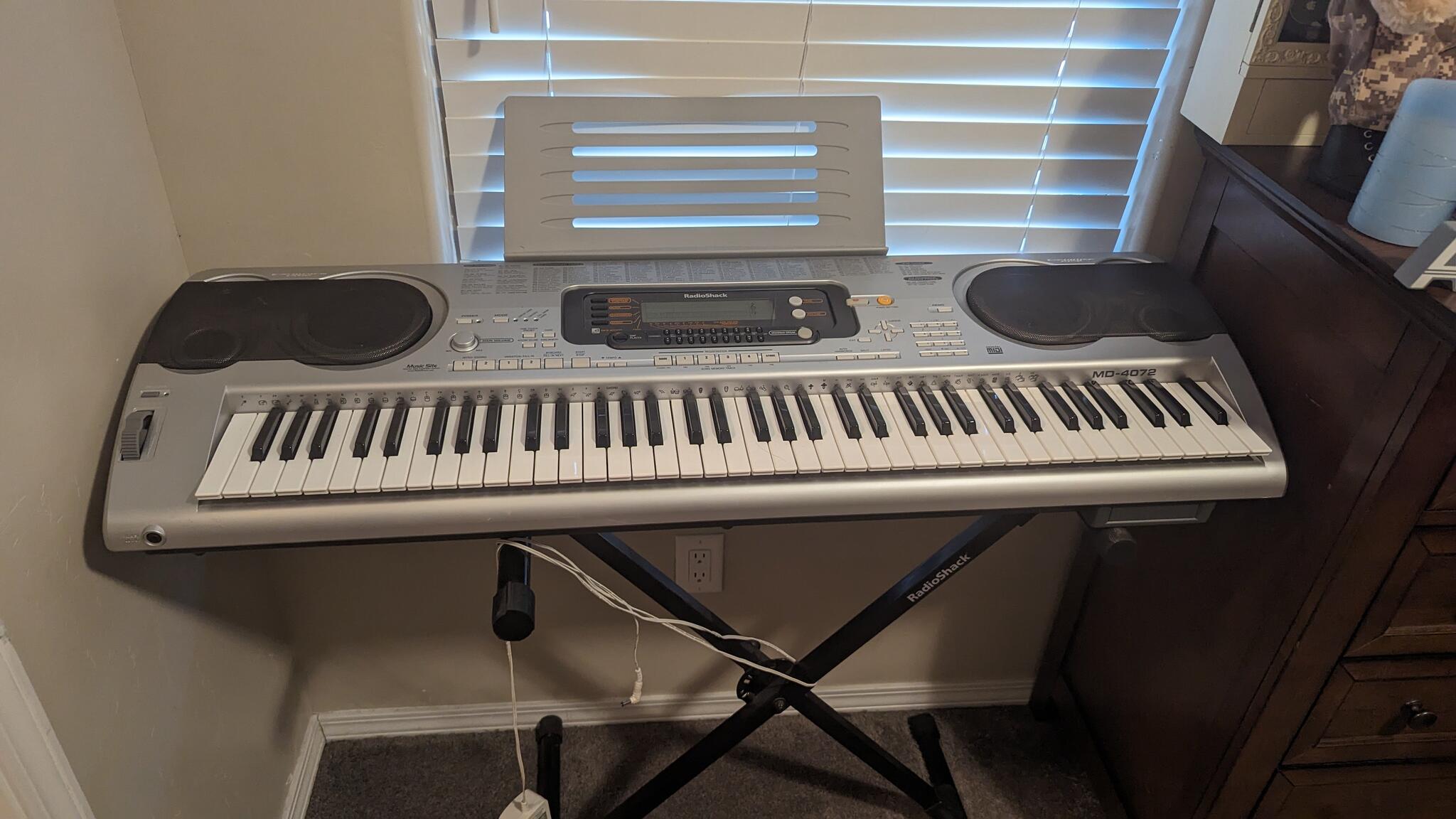 Radio Shack Keyboard Md 4072 for $60 in Rio Rancho, NM | For Sale ...