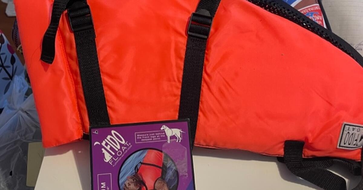 Fido Float Aid For Dogs for $12 in Silver Spring, MD | For Sale & Free ...