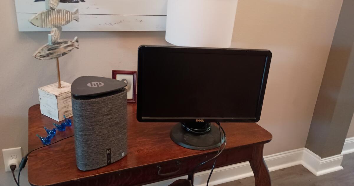 HP computer & Dell monitor for Free in Venice, FL | For Sale & Free ...