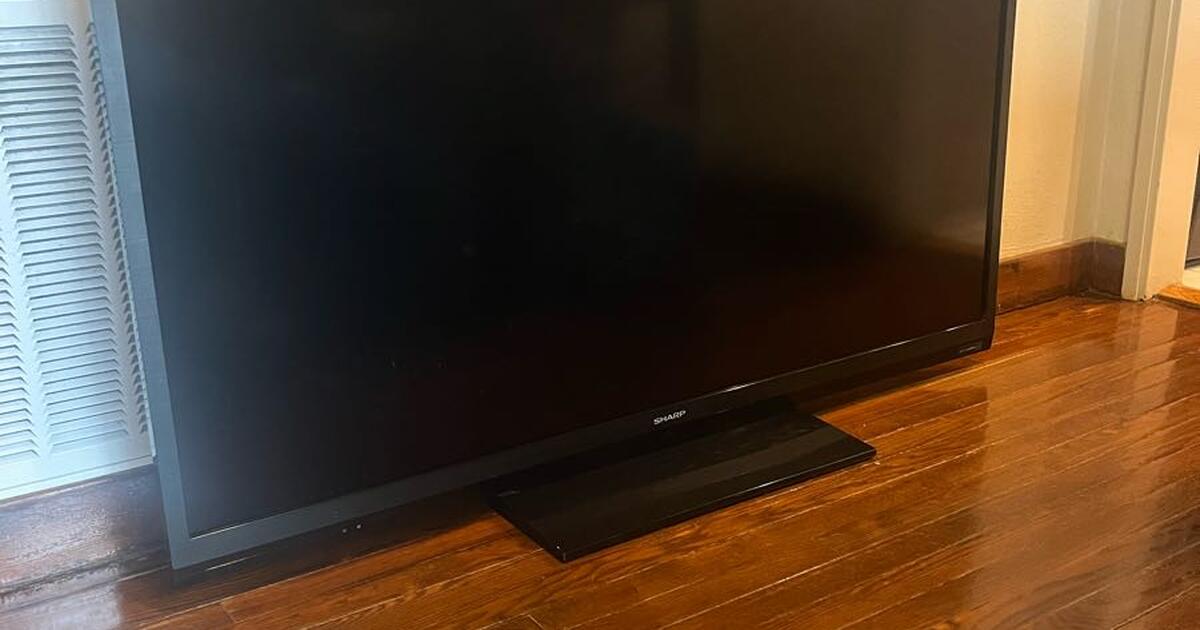 Sharp Flat Screen TV for $100 in Knoxville, TN | For Sale & Free — Nextdoor