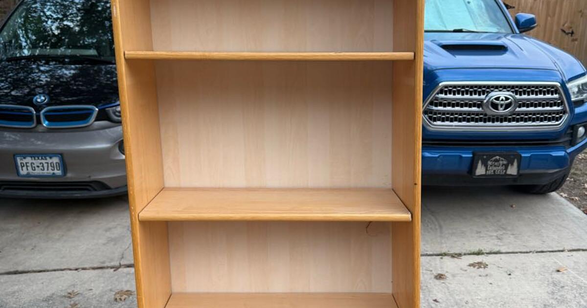 Wooden Bookshelf, car seat, and various books for Free in San Antonio ...