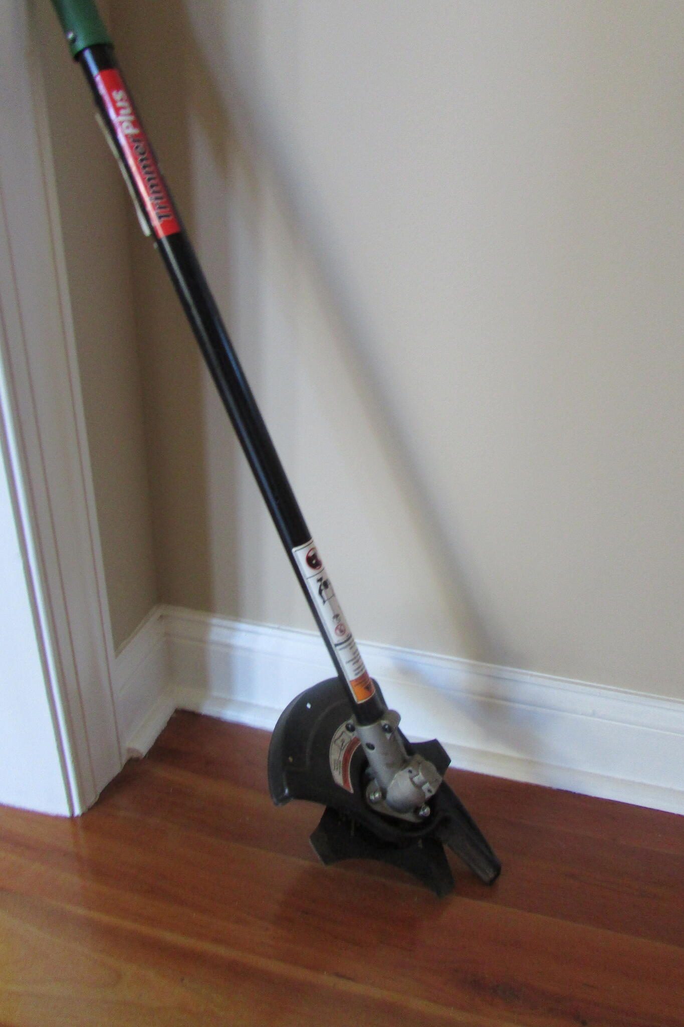 BC720 Brush cutter connects to all attachment--capable string trimmers ...