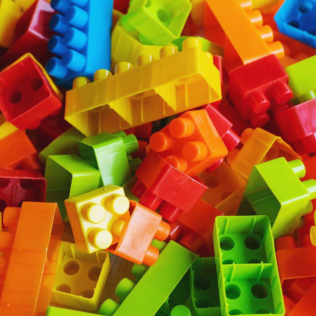 If you have extra Legos laying around (or are tired of stepping on them) we'll take them! (City ...