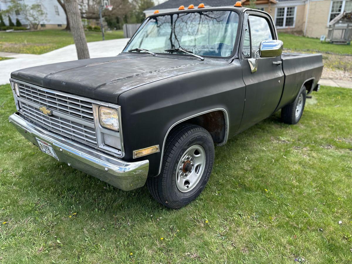 1983 Chevy C20 Long Bed for $6400 in Northbrook, IL | For Sale & Free ...