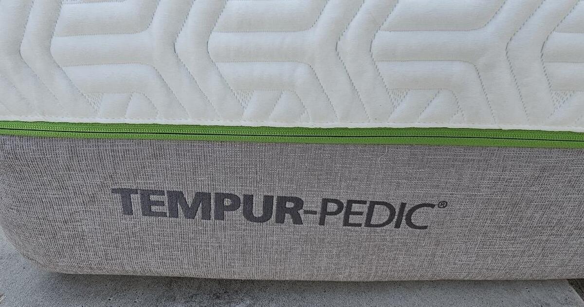 Time For a Upgrade !! King 🤴 Tempur-Pedic for $800 in Las Vegas, NV ...