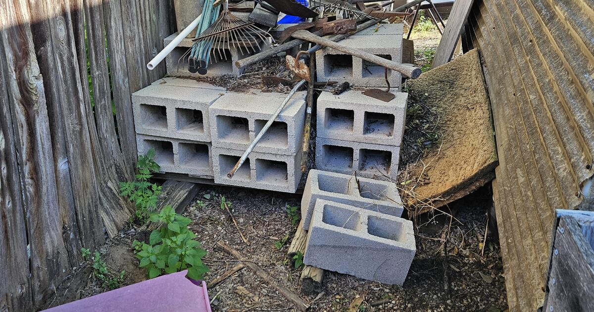 cinder blocks for Free in Austin, TX | For Sale & Free — Nextdoor