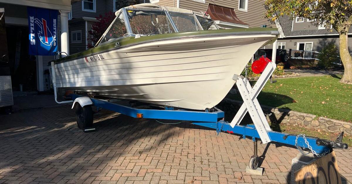 Vintage 1973 Steury 19 ft Fishing Boat( engine sold separately)with ...