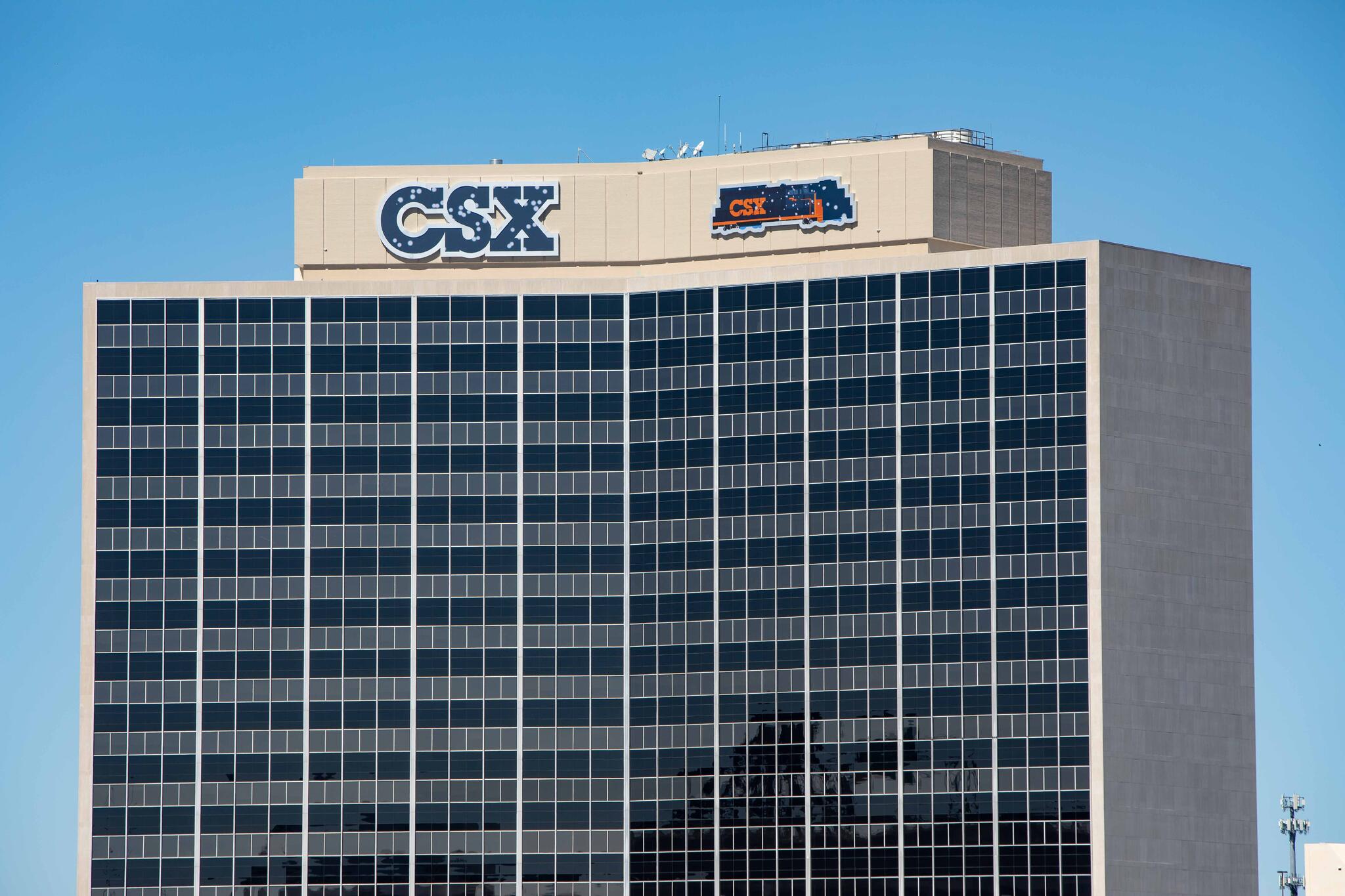 Our skyline got a "glowing" new addition today as CSX unveiled new ...