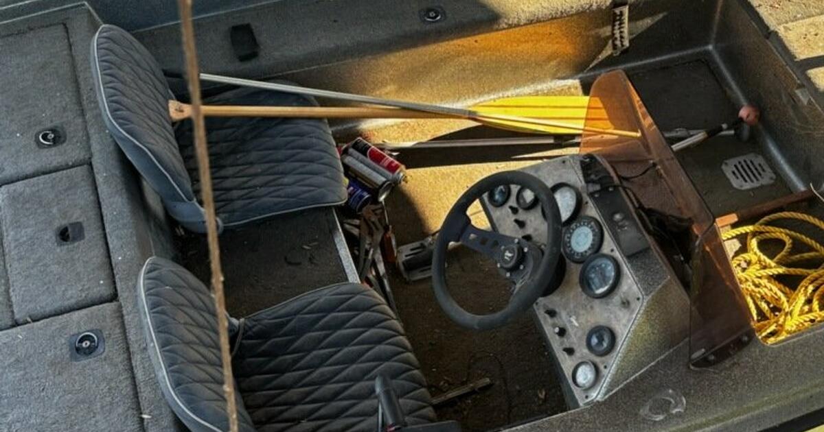 1989 Ranger 320v Apache Bass Boat for $5000 in Loudon, TN | For Sale ...