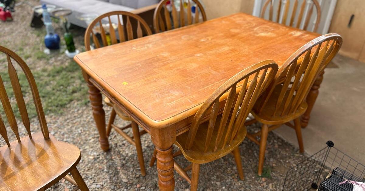 Heavy wood table with 6 chairs for $75 in Edgewood, NM | For Sale ...