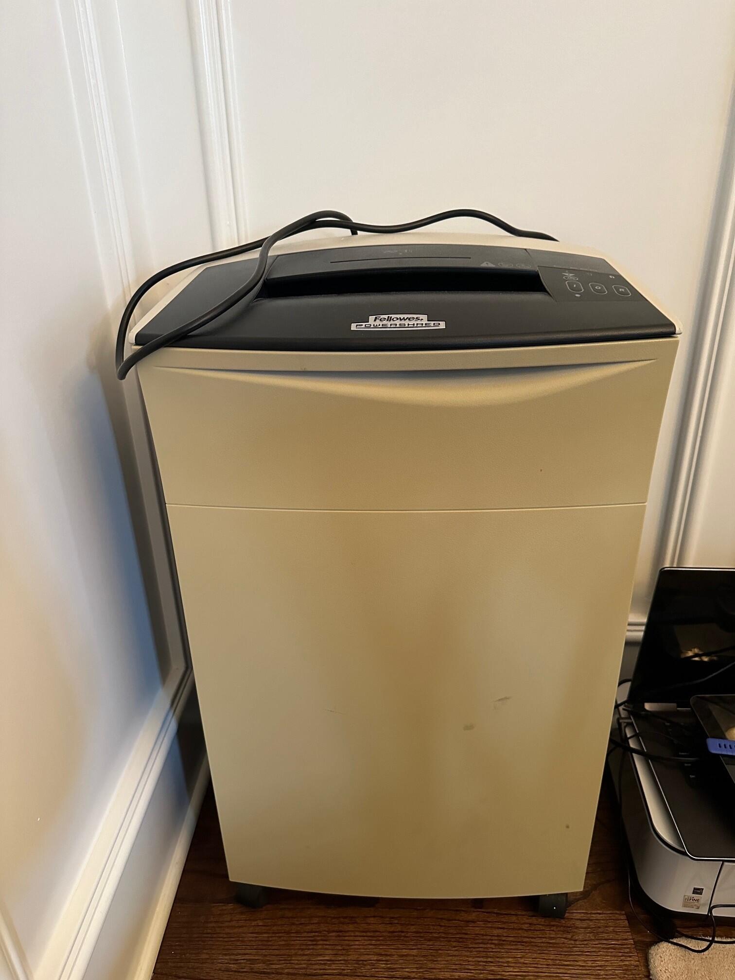 Fellowes Powershred C-220 Paper Shredder for $100 in Atlanta, GA | For ...