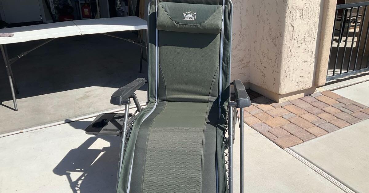 Venture Forward Infinity Zero Gravity Recliner for $20 in Florence, AZ | For Sale & Free — Nextdoor