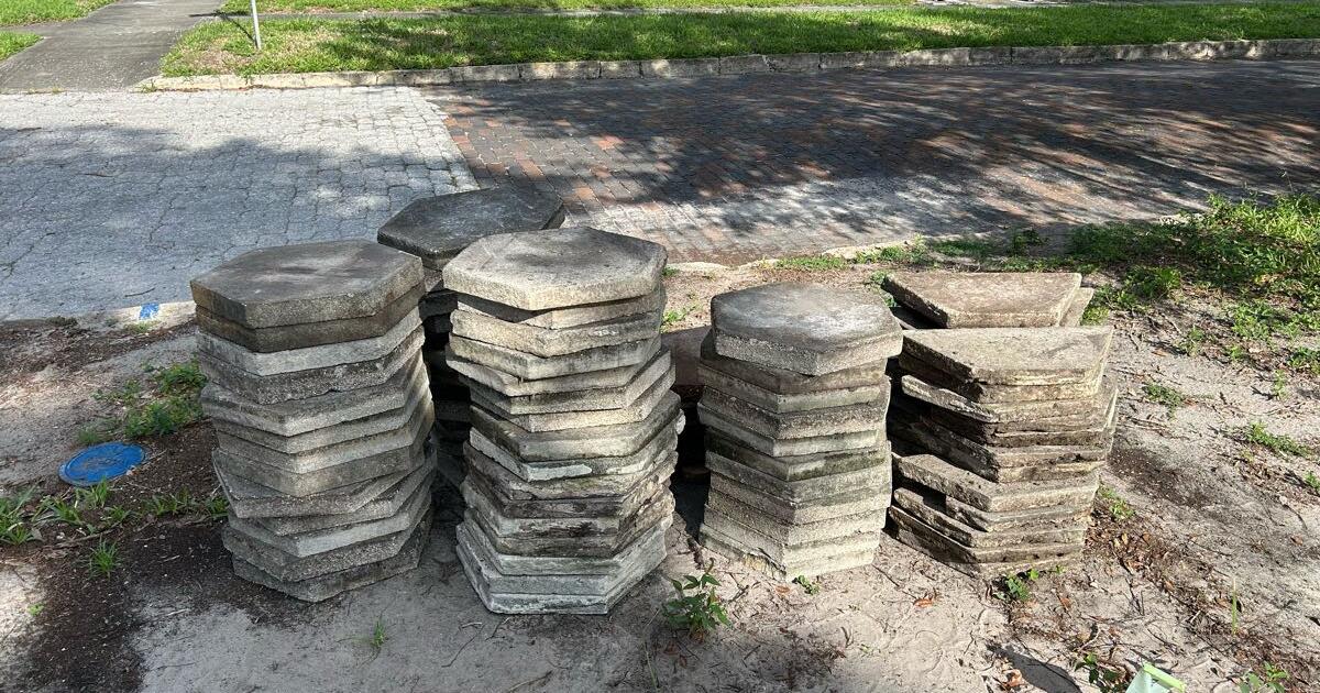 Free hex blocks for Free in St. Petersburg, FL | For Sale & Free — Nextdoor