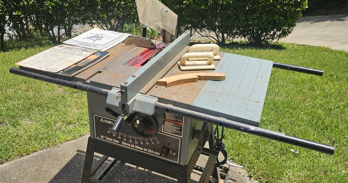 Delta 10” Table Saw w Roller Stand **FOR ADVANCED USERS ONLY** for $90 ...