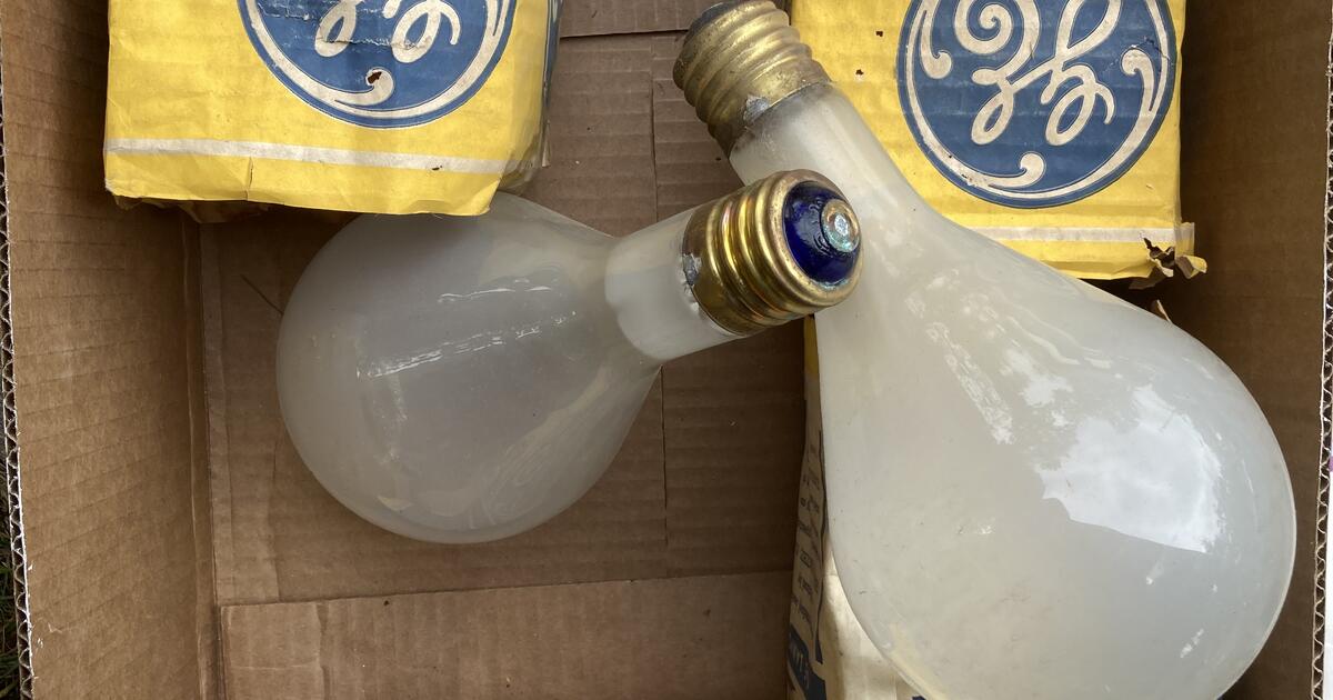 old school vintage Mogul light bulbs $5 each for Free in Kansas City ...