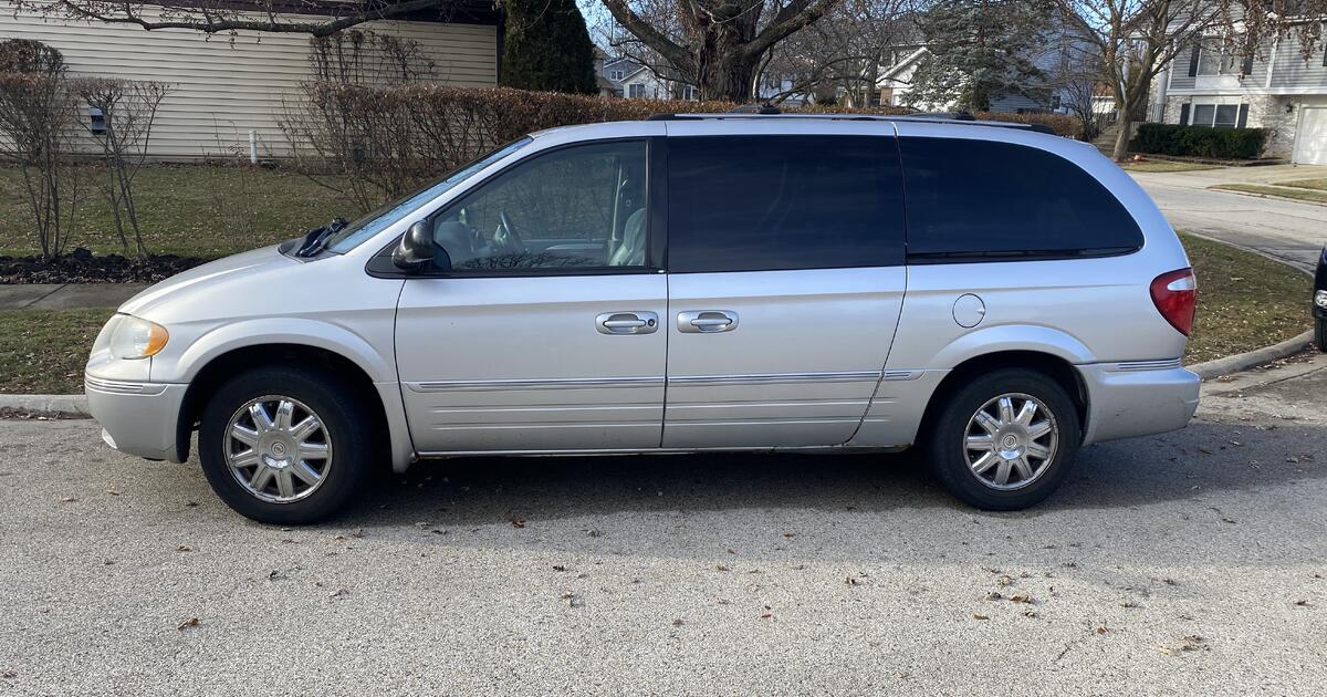 Silver Minivan 2005 Town and Country Limited Model with many options ...