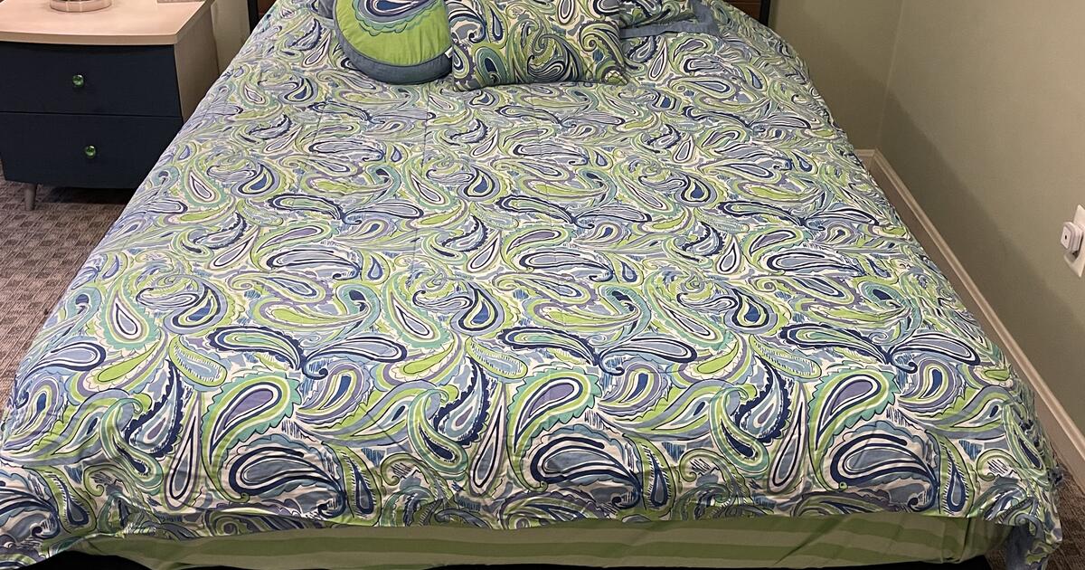 Bedding for your Middle/High School or College Bound Baby for Free in ...