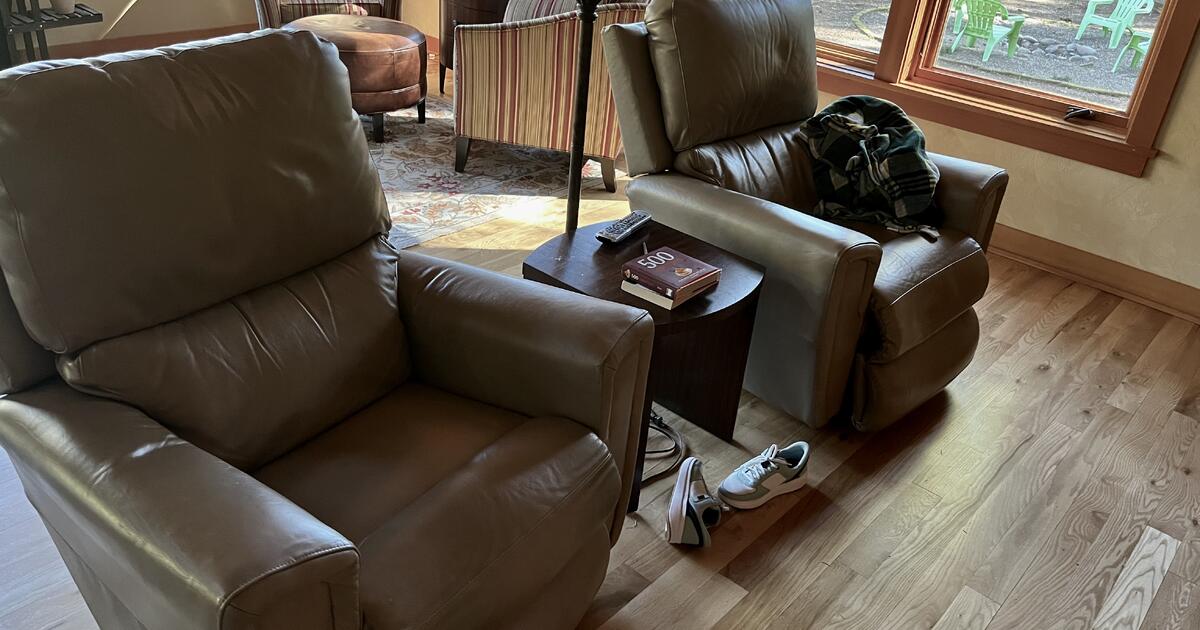 Two Lazy Boy Chairs for $450 in Leaburg, OR | For Sale & Free — Nextdoor