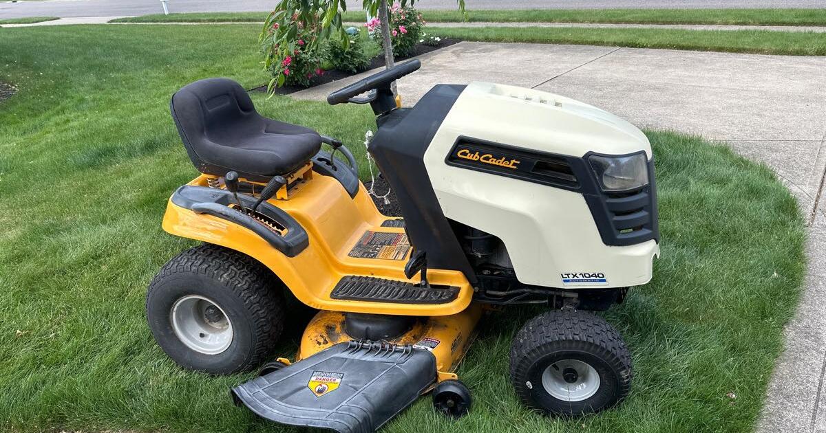 Cub Cadet LTX1040 Automatic for $350 in North Canton, OH | For Sale ...