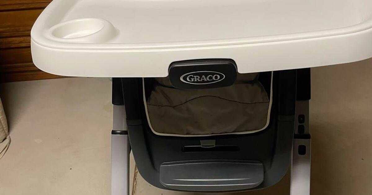 Graco High Chair for $40 in Chagrin Falls, OH | For Sale & Free — Nextdoor