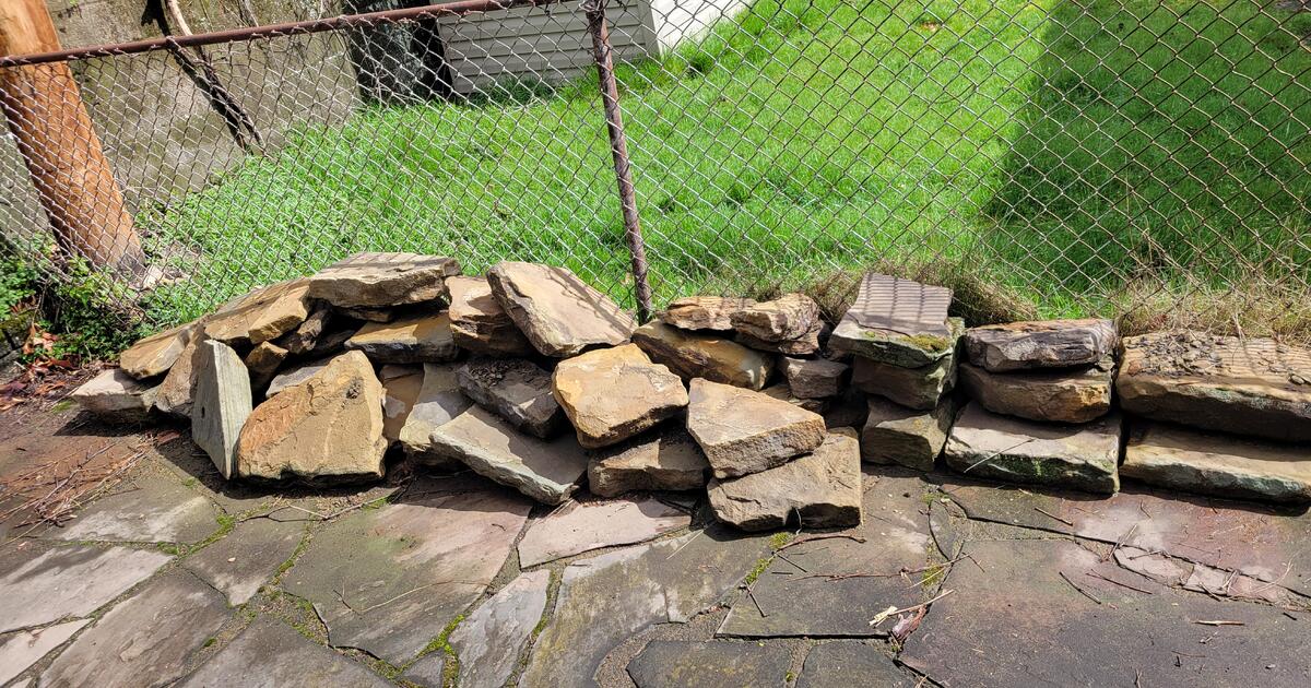 Free Sandstone, Wallstone and Landscaping Stones for Free in Pittsburgh ...