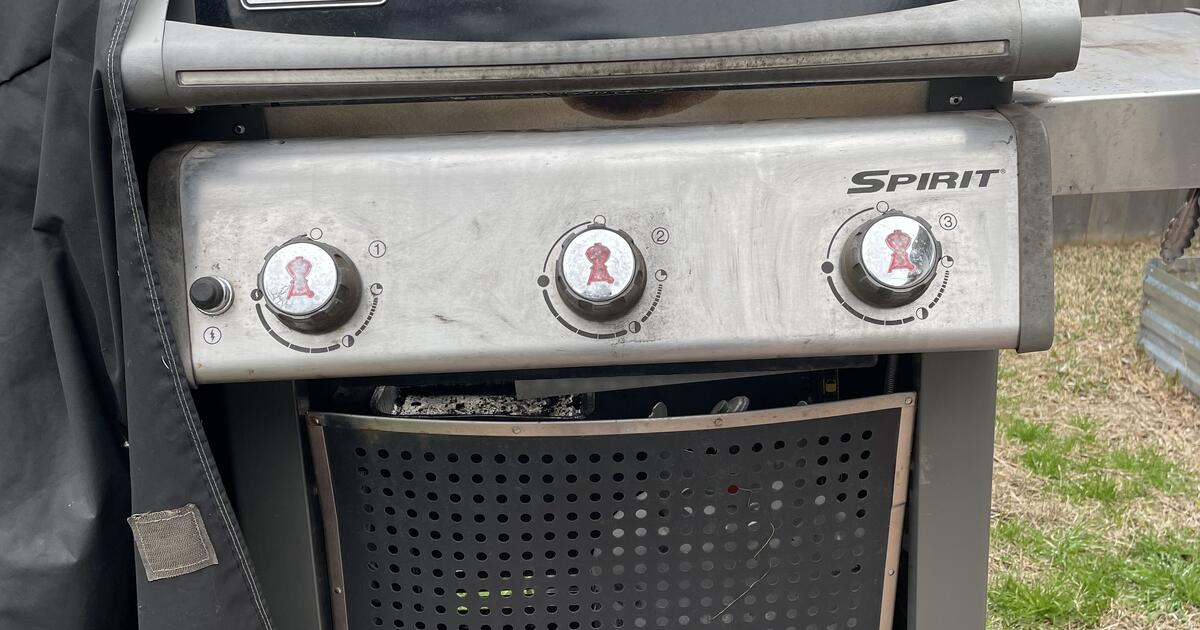 FREE Weber gas grill, Ryobi Edger, Lawn Mower for Free in Austin, TX ...