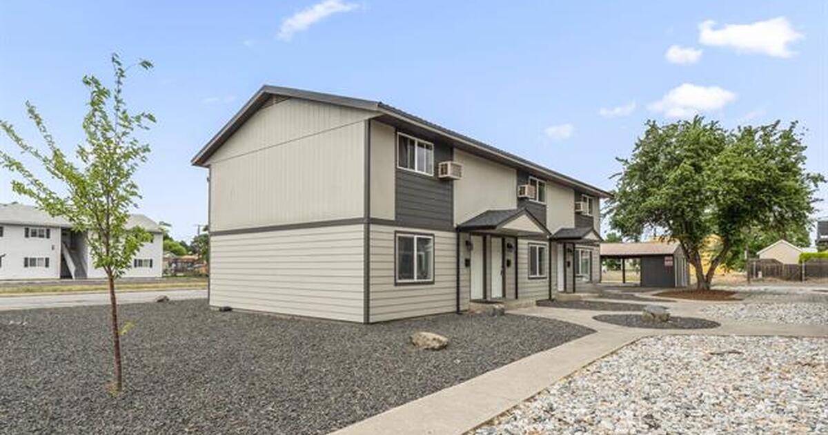 Triplex, 2br 1 ba units- all units vacant for owner occupy option! for ...