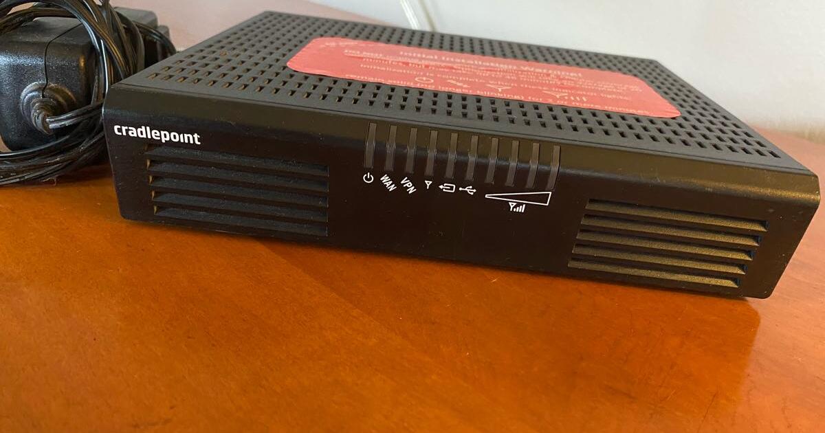 Cradlepoint Aer1650 Branch Router series 4G advanced edge w 5 Ethernet ...