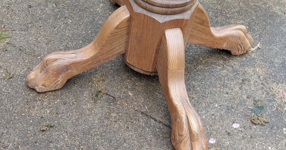 Bear Claw Dinning Table for $25 in Uniontown, OH | For Sale & Free — Nextdoor