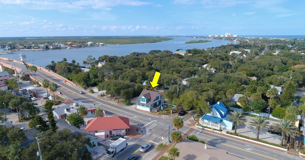 Picture yourself owning a business at one of New Smyrna Beach's most coveted addresses during an ...