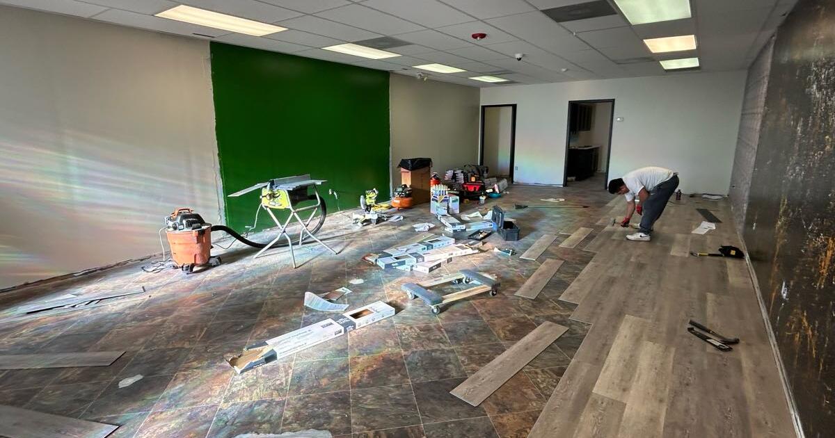 Installation of flooring and selling granite countertops for $1 in Ranson, WV | For Sale & Free ...