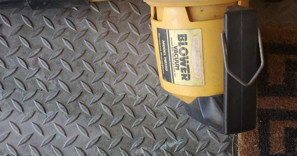 Paramount Corded Electric Leaf Blower 1 HP Model PB350 for $25 in Palm ...