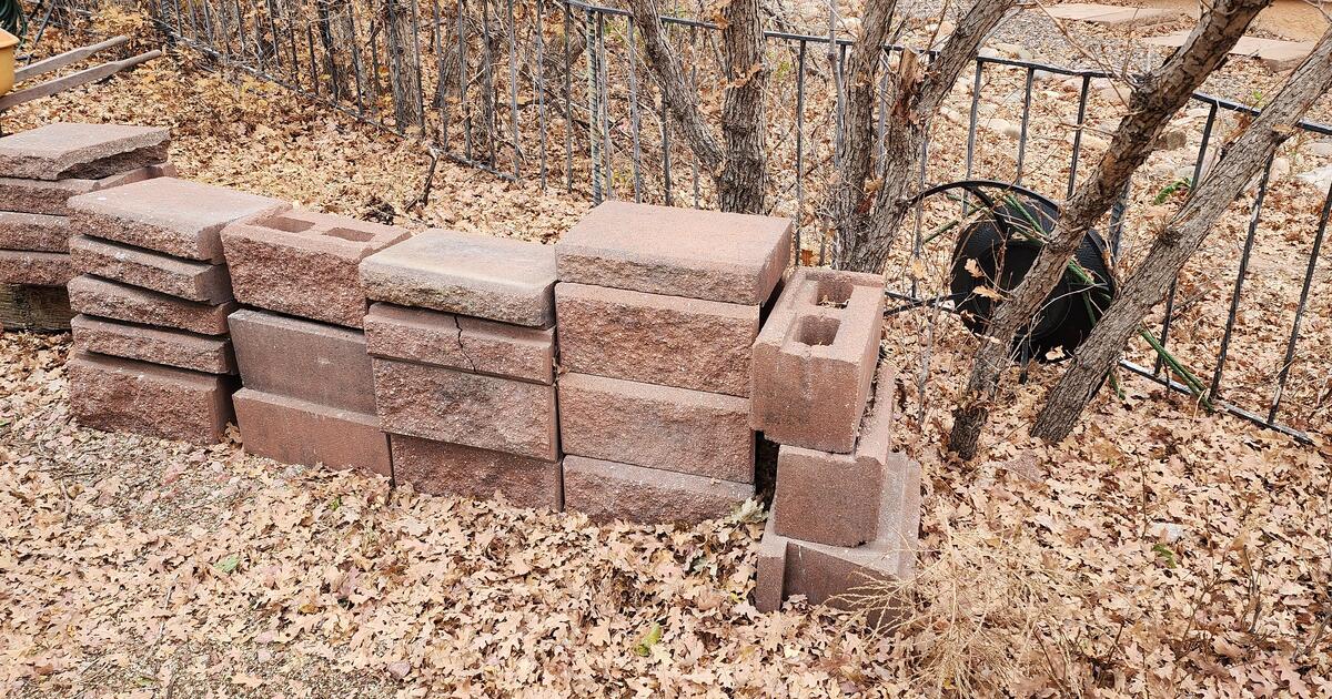 Alan Block landscaping blocks for Free in Colorado Springs, CO | For ...