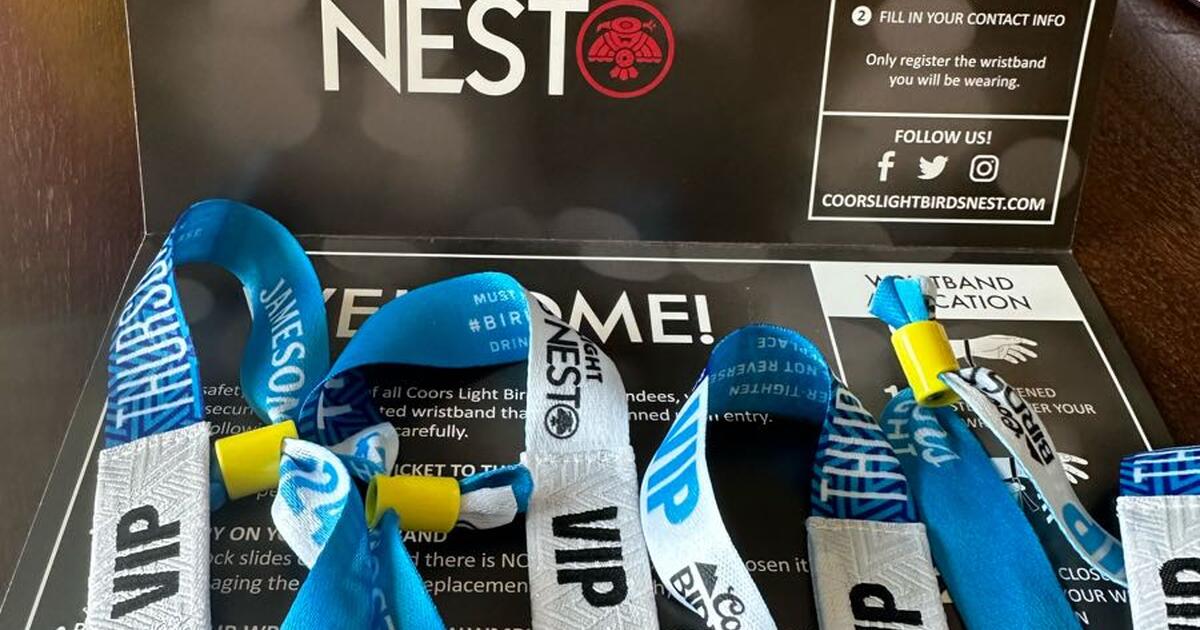 FOUR VIP tix to Coors Light Birds Nest Thursday FEB 8 2024 in Paradise ...