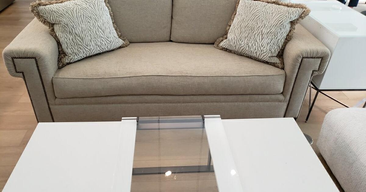 Custom Carson Designer Sofa Couch for $300 in Marble Falls, TX | For ...