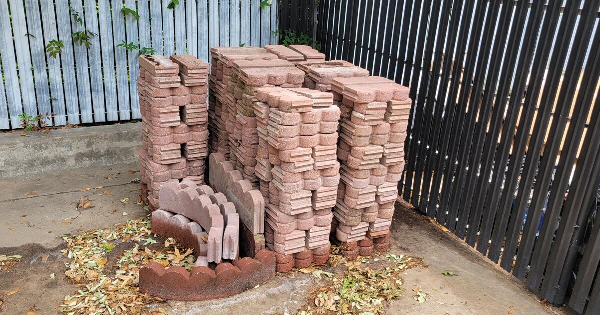 Decorative Bricks/Tiles for Free in San Antonio, TX | For Sale & Free ...