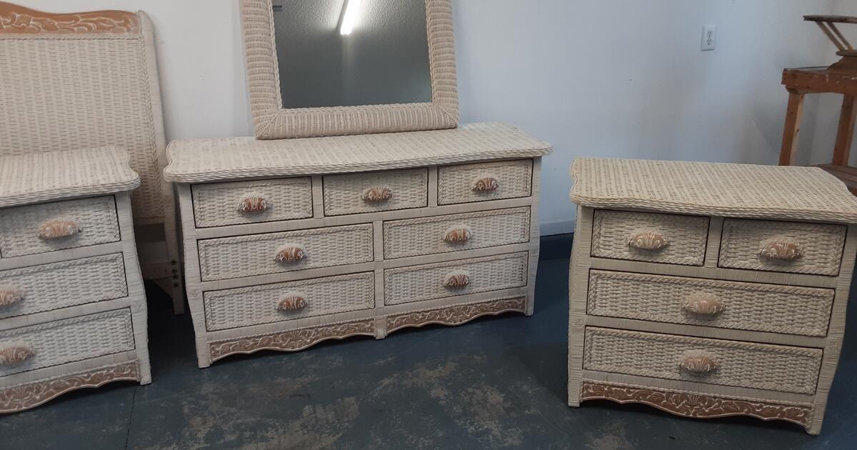 King Size Bedroom Set-Pier 1 Imports for $699 in Conway, SC | For Sale ...