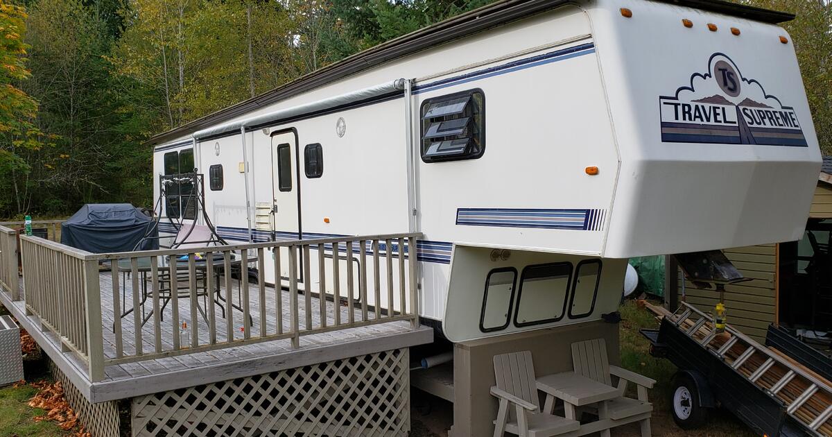 Free 40 foot fifth wheel RV for Free in Point Roberts, WA | For Sale ...