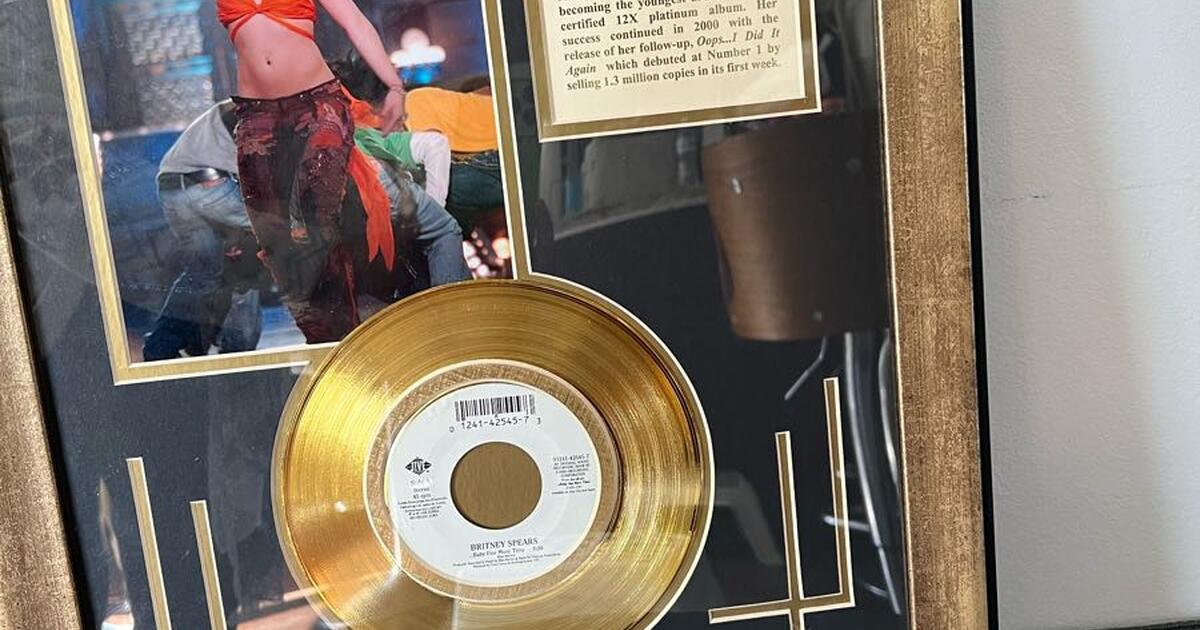 Framed Gold Record Plaque for $100 in Hicksville, NY | For Sale & Free ...