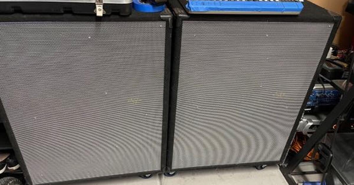 COMMUNITY SPEAKERS, MACKIE AMP, SAMSON CROSSOVER, EQUALIZER AND FURMAN ...