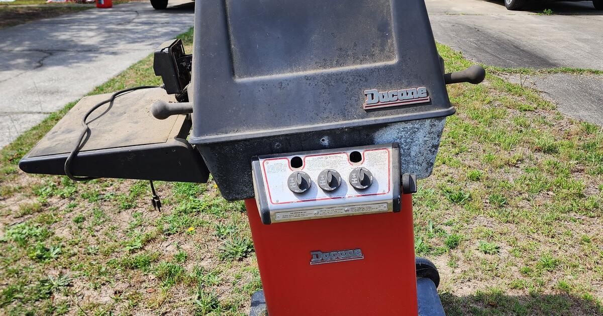 free come get it ducane gas grill for Free in Lexington, SC | For Sale ...