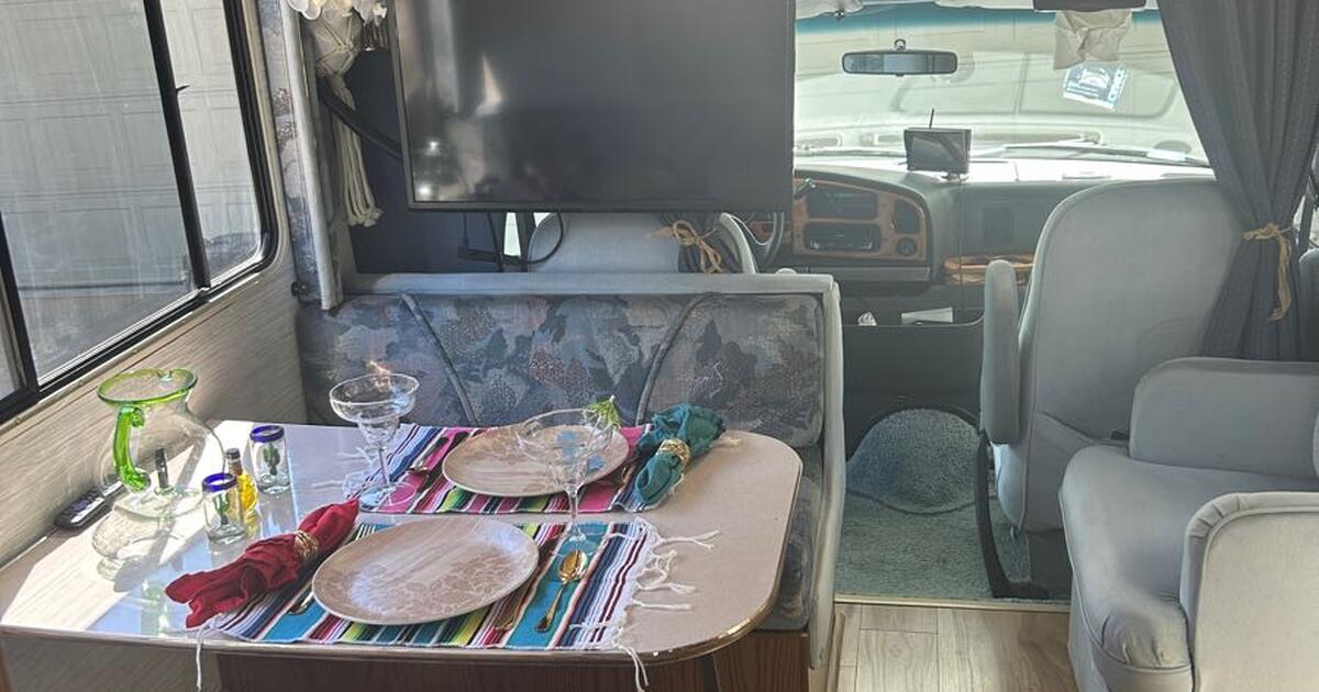 PENDING—Class C RV, remodeled with high tech amenities****PENDING for ...